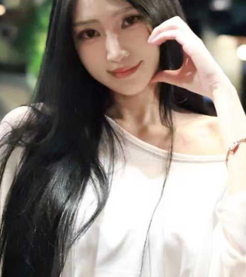 推特绿帽网黄 LuckyQL777 极品身材-91吃瓜网